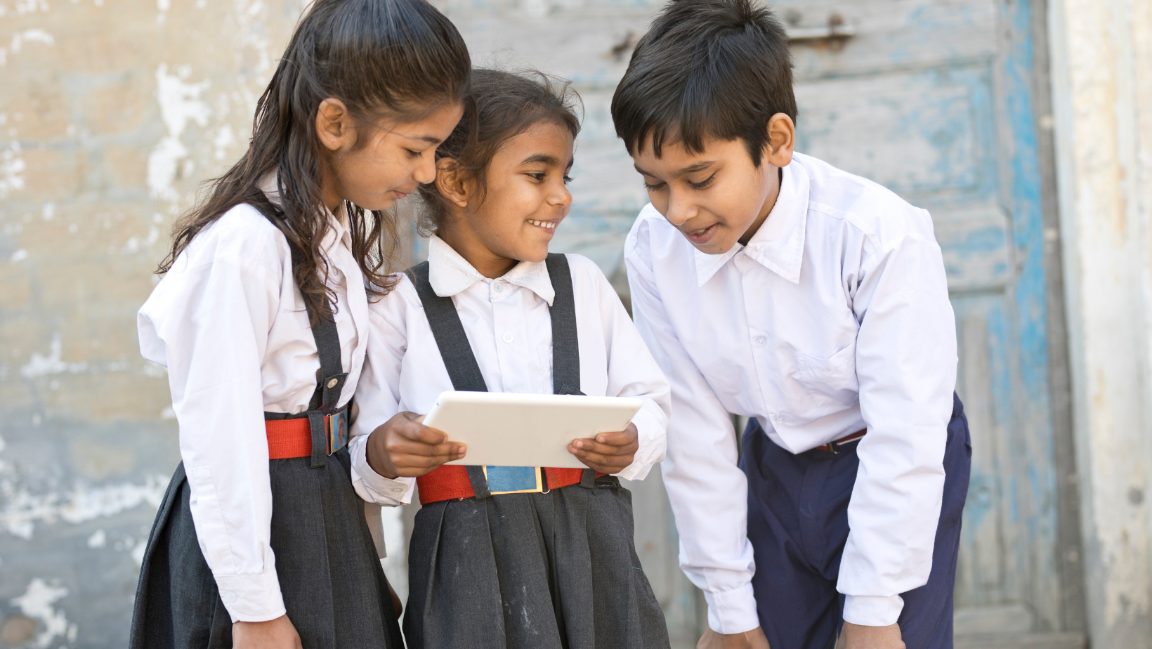 Empowering Children: A Comprehensive Guide to Boosting Digital Literacy ...
